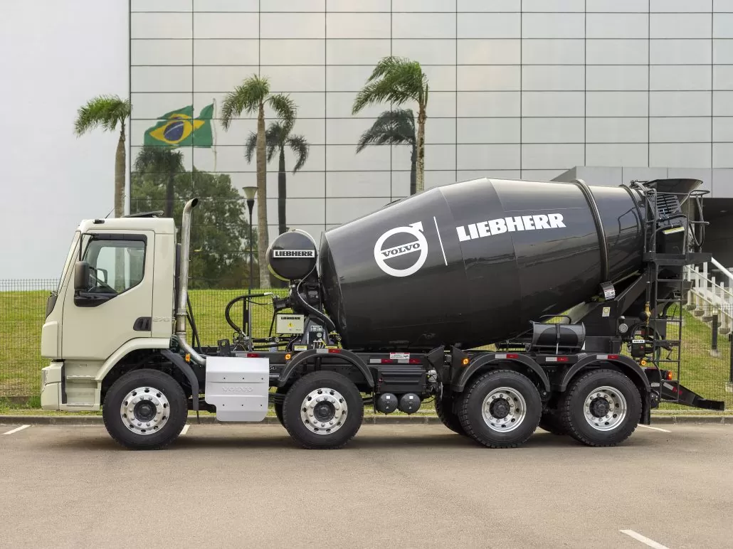 Volvo lança novo VM Light Mixer com redução de tara - Frota&Cia