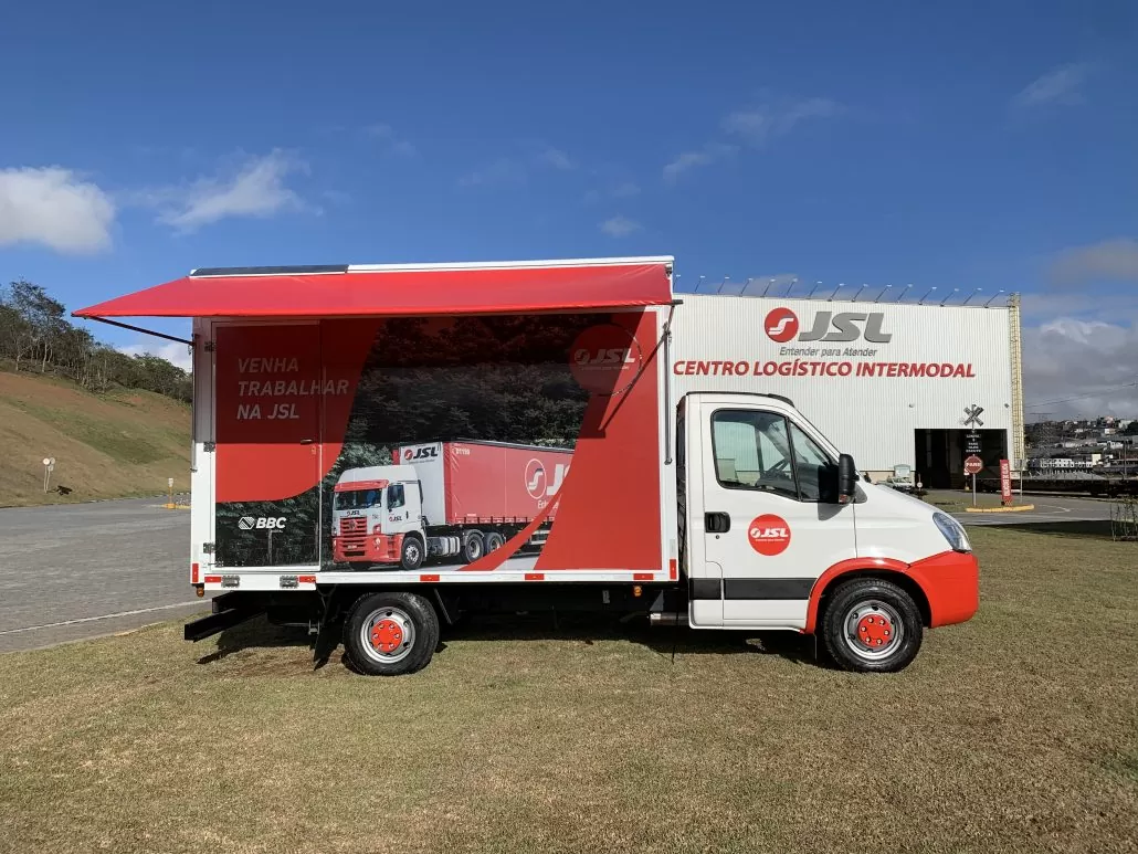 JSL inaugura unidade itinerante e busca aproximação com caminhoneiros ...