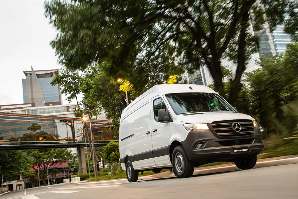 Mercedes-Benz lança nova linha Sprinter Street Proconve L7 - Frota&Cia