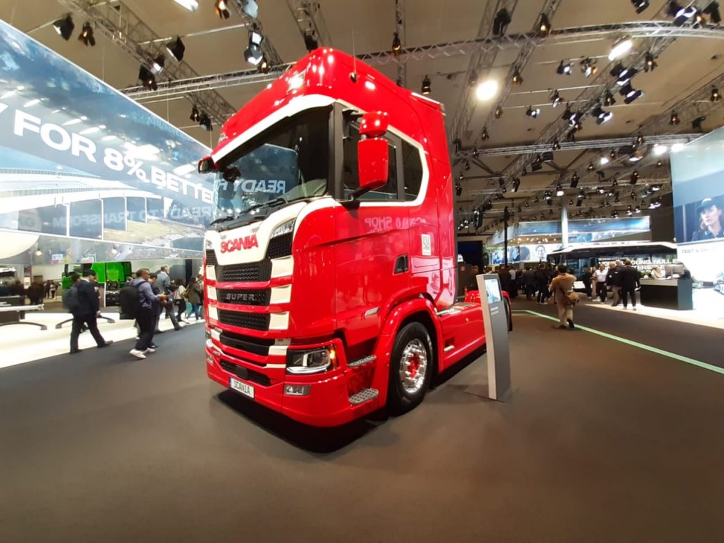 Scania destaca soluções sustentáveis na IAA Transportation - Frota&Cia