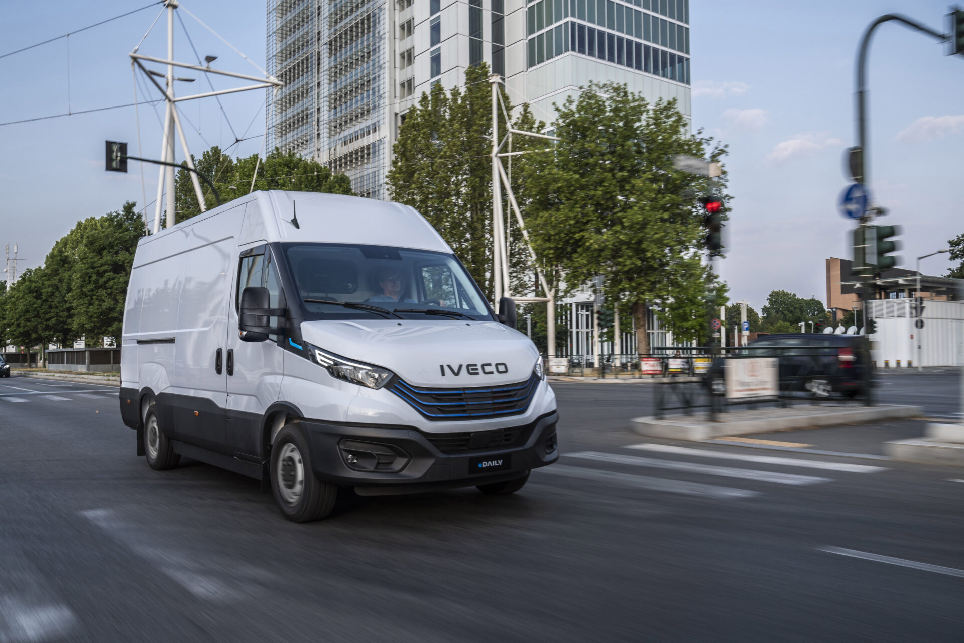 Iveco traz da Itália versão elétrica do Daily - Frota&Cia