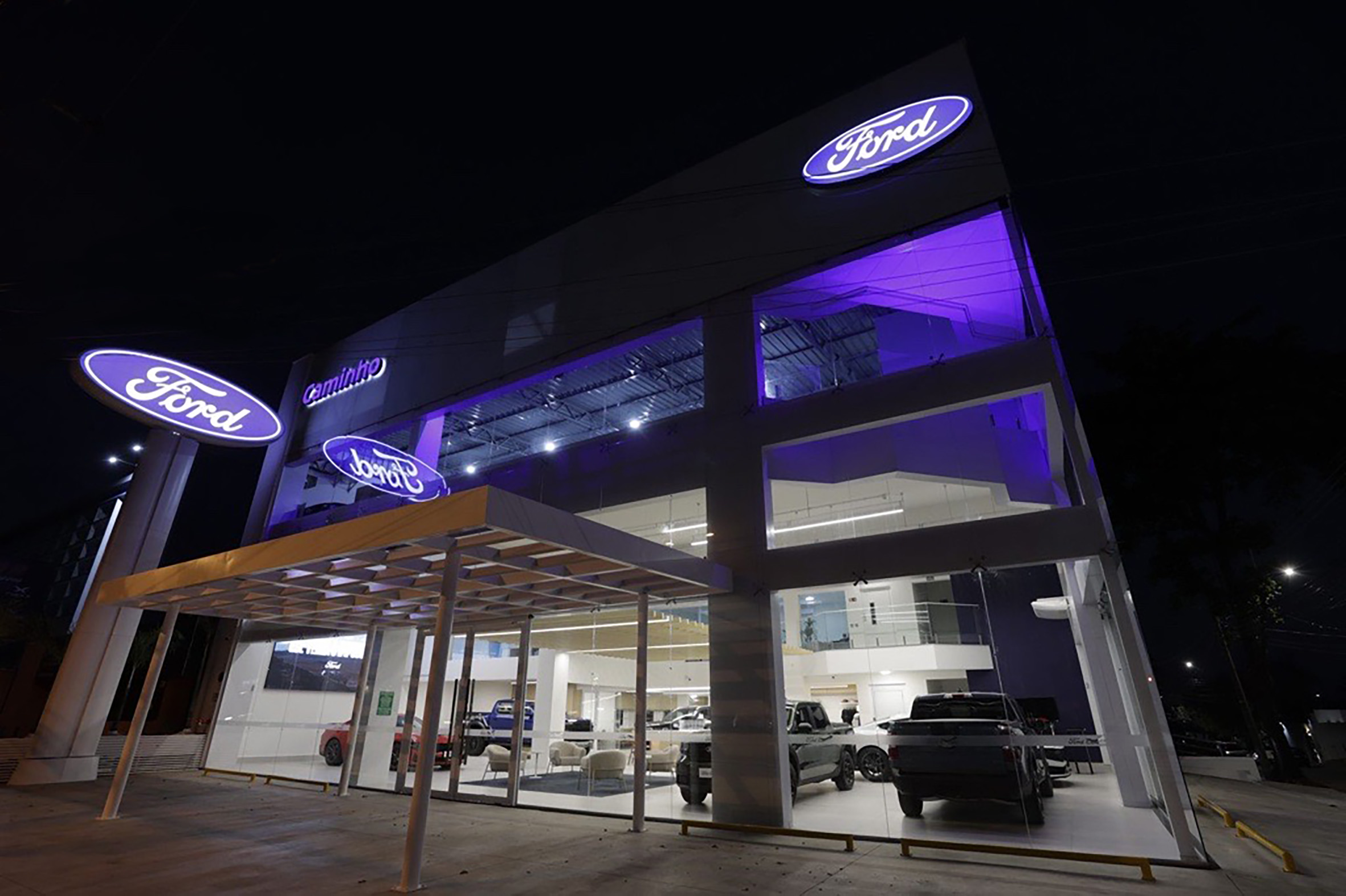 Concessionária Ford implementa novo padrão de varejo global - Frota&Cia