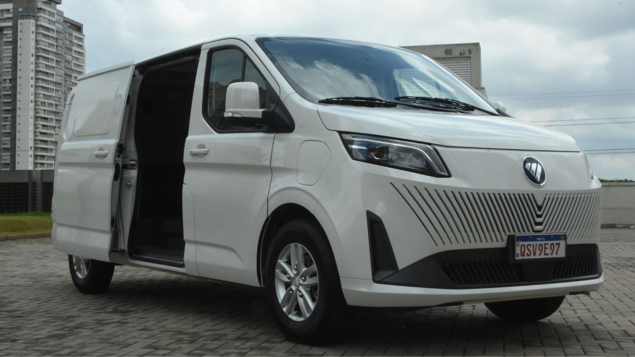 Foton lança a van eView Grand no Brasil | Frota&Cia
